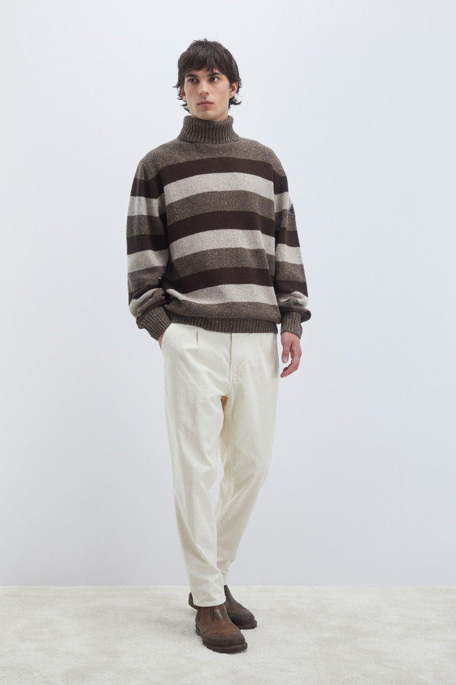 Roy Roger's Man: Jeans And Clothing